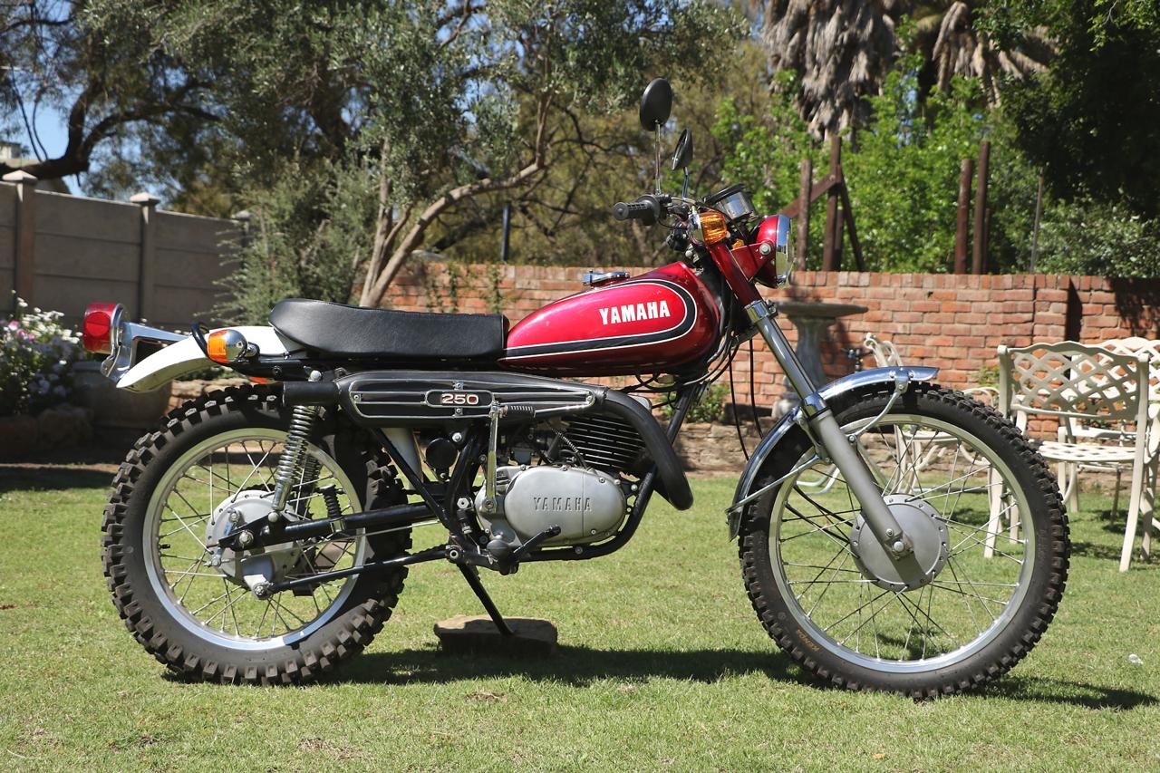 Yamaha DT250 - Mr. Classic Motorcycles